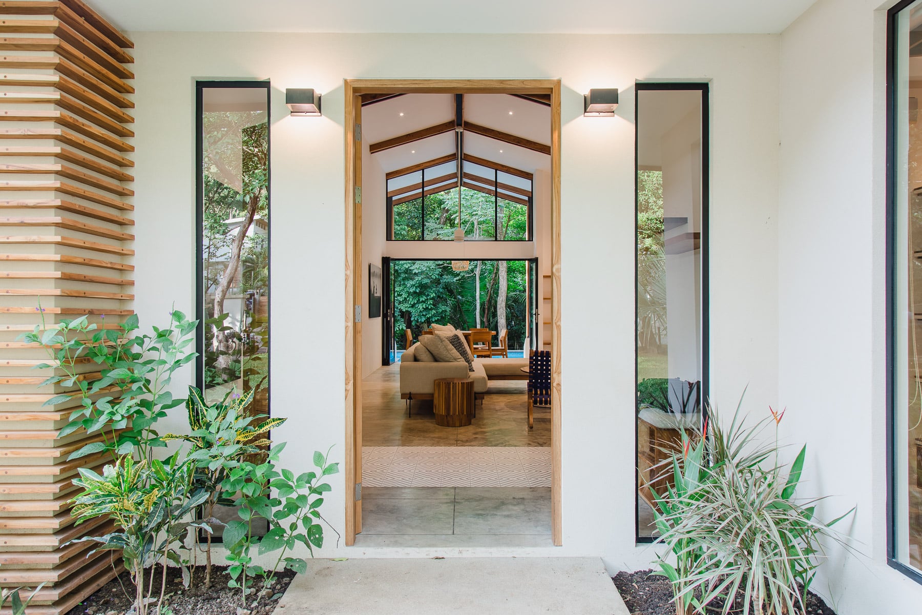 GG House 2020 - Social Res-15 - RE/MAX Nosara